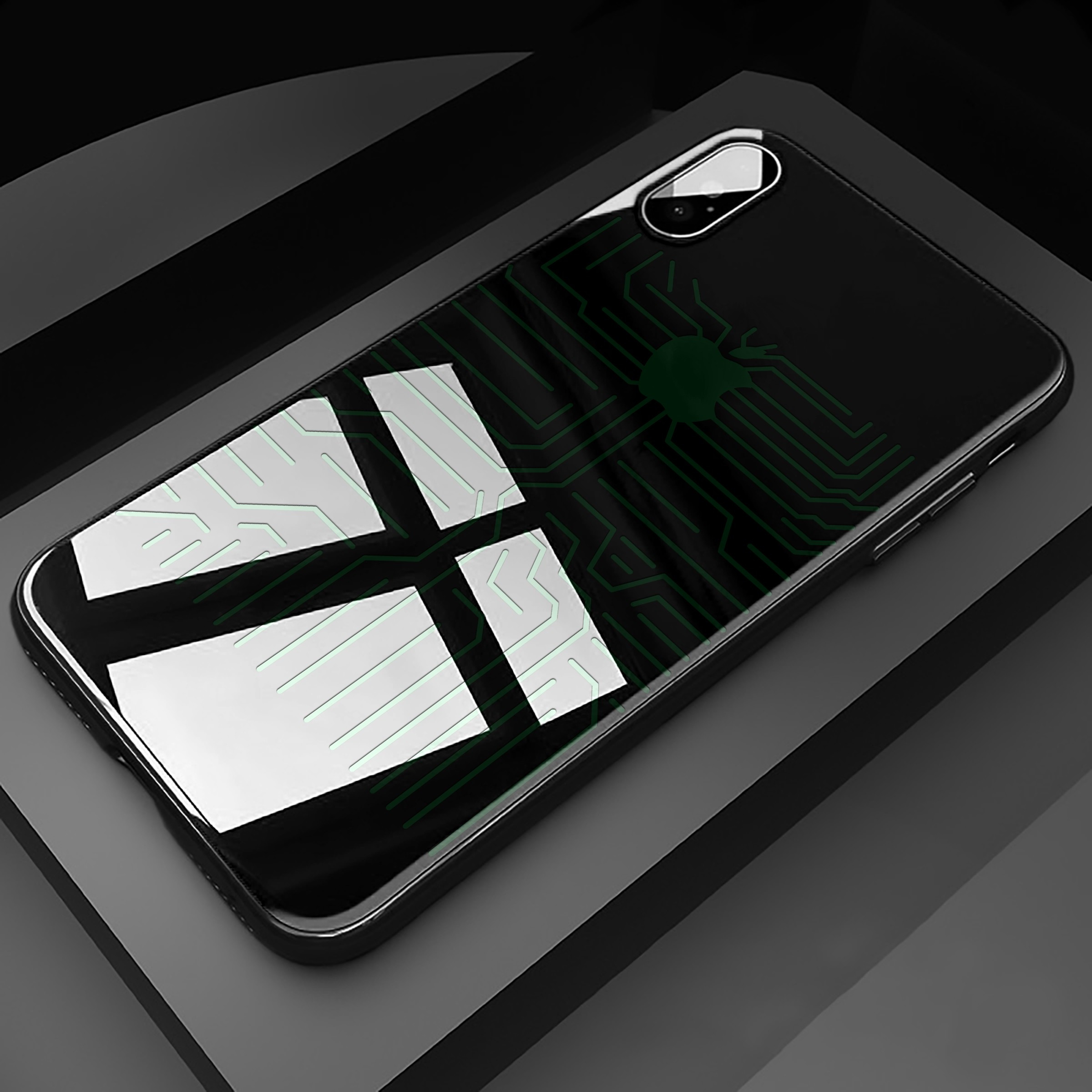 VAKU ® Apple iPhone X / XS LED TRON Series with magical path following ...